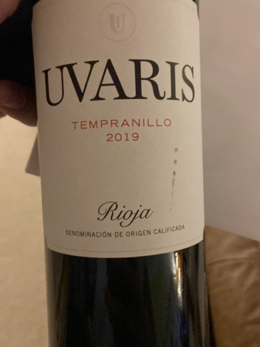 2019 Hacienda Uvanis Uvaris Tempranillo | Vivino US