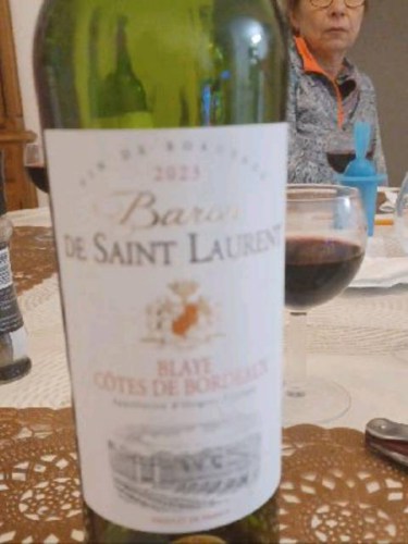 Vignobles Raymond Baron de Saint Laurent Blaye Côtes de Bordeaux ...