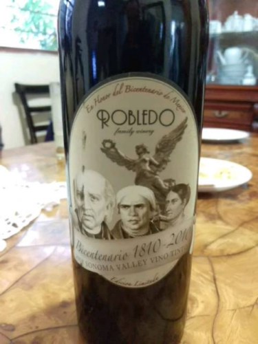 Robledo Family Bicentenario Tinto | Vivino US