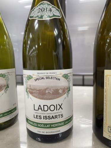 Charles Noëllat Les Issarts Ladoix | Vivino US