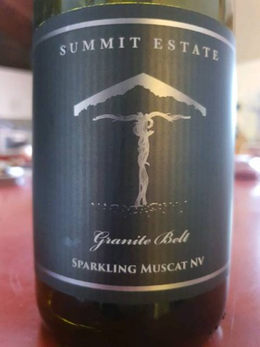 N.V. Summit Estate Sparkling Muscat | Vivino US