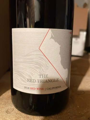 Wind Chaser The Red Triangle Red Blend | Vivino US