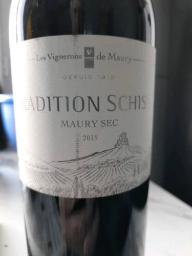 2019 Les Vignerons de Maury Tradition Schiste Maury Sec | Vivino US