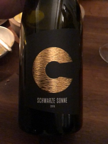 Neverland Wine Schwarze Sonne | Vivino US