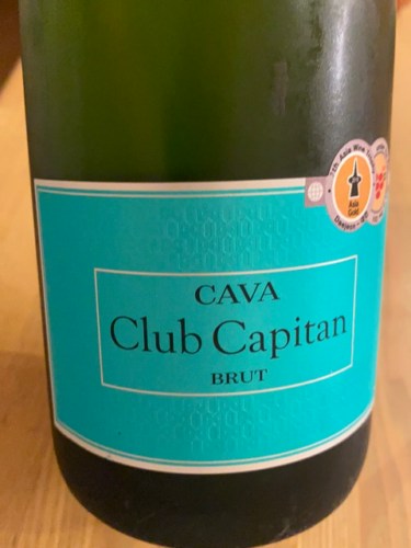 Club Capitan Cava Brut | Vivino 日本語