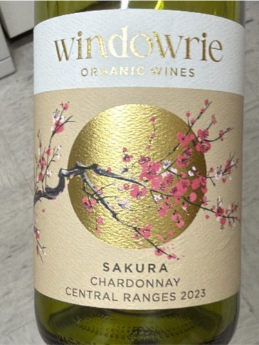 Windowrie Sakura Chardonnay | Vivino English
