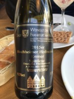 Weingut Der Stadt Frankfurt Am Main Hochheimer Hofmeister Kerner ...