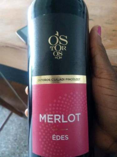 Ostorosbor Merlot Édes | Vivino Canada