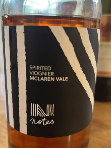 Notes Spirited Viognier | Vivino US