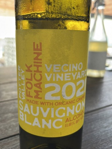 Folk Machine Vecino Vineyard Sauvignon Blanc | Vivino US