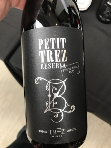Deumayen Wines (Trez Wines) Petit Trez Reserva Pinot Noir | Vivino US
