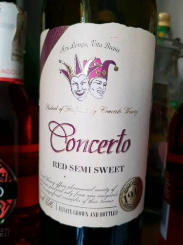 Concerto Winery Red Semi Sweet | Vivino