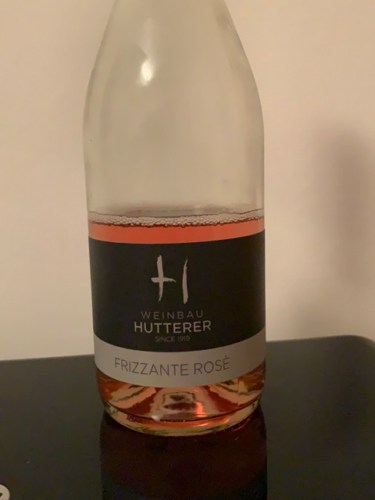 Weinbau Hutterer Frizzante Rosé | Vivino US