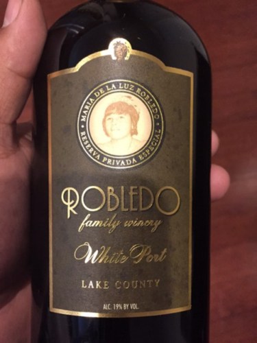 N.V. Robledo Family Reserva Privada Especial White Port | Vivino Australia