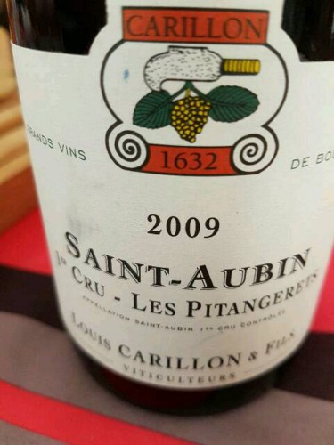 Louis Carillon et Fils Les Pitangerets Saint-Aubin 1er Cru | Vivino US
