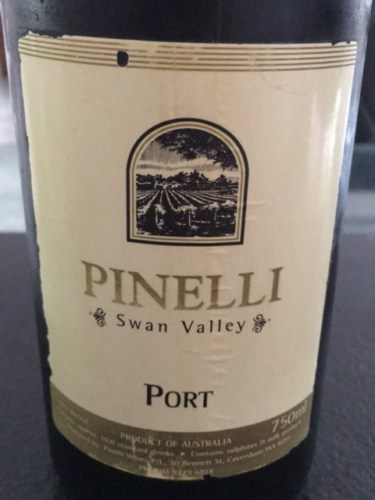 Pinelli Port | Vivino Canada