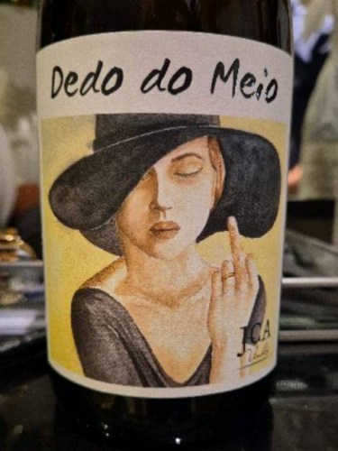 JCA Vinhos Dedo do Meio Branco | Vivino US