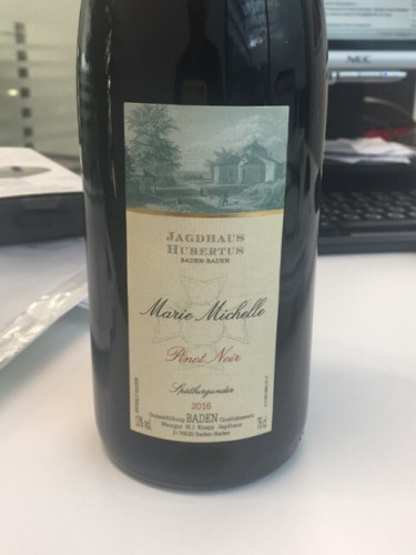 Jagdhaus Hubertus Marie Michelle Pinot Noir | Vivino US