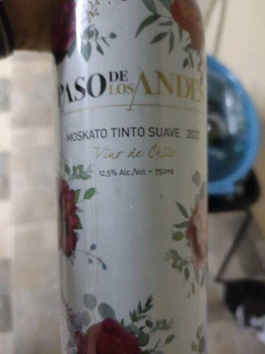 Paso de Los Andes Moskato Tinto Suave | Vivino US