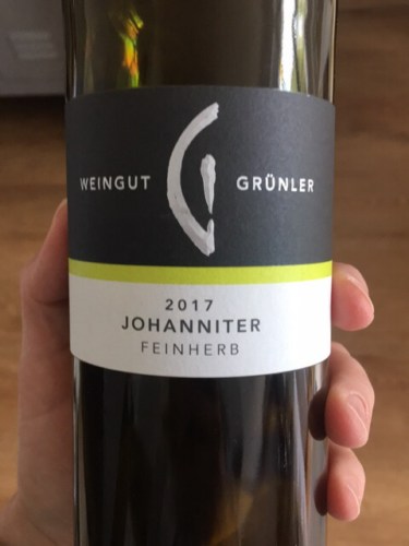 Grünler Johanniter Feinherb | Vivino US