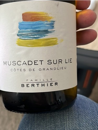 Famille Berthier Côtes de Grandlieu Muscadet Sur Lie | Vivino France