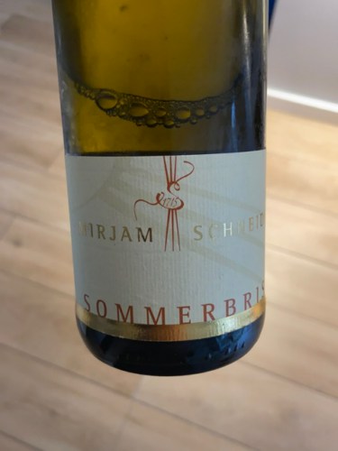 Mirjam Schneider Scheurebe Fruchtig | Vivino US