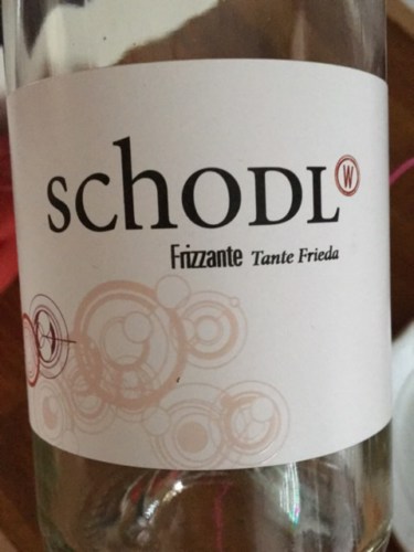 Schodl Weine Frizzante Tante Frieda | Vivino US