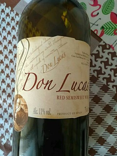 Don Lucas Red Semisweet | Vivino US