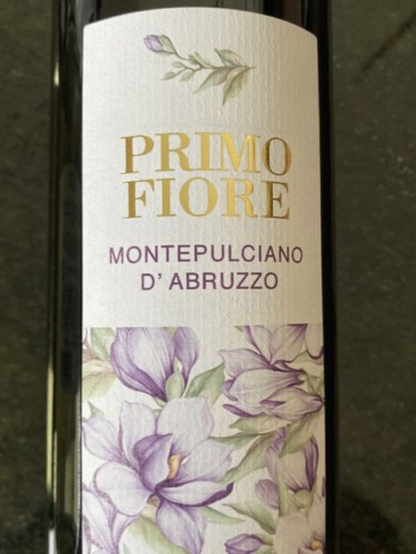 Primo Fiore Montepulciano d'Abruzzo | Vivino 日本