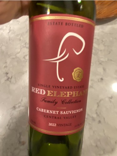 Red Elephant Family Collection Cabernet Sauvignon | Vivino US