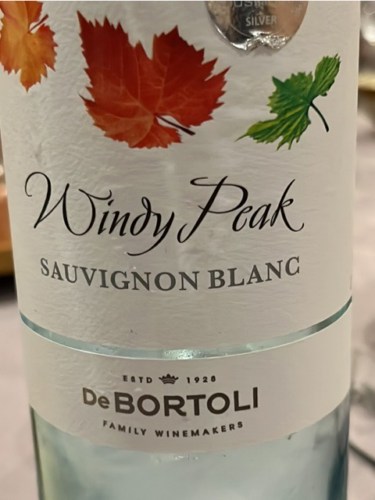 De Bortoli Windy Peak Sauvignon Blanc | Vivino US