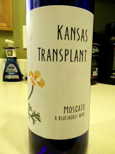 A Blue Jacket Wine Moscato Transplant | Vivino US