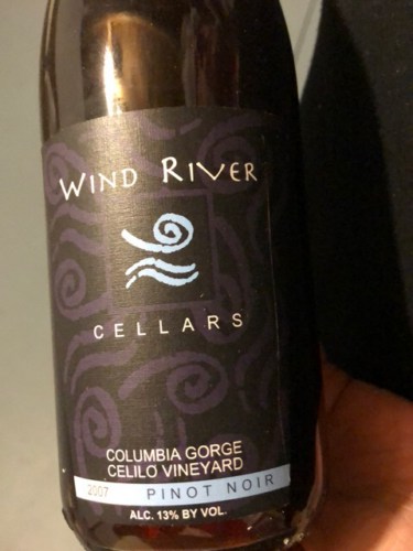 Wind River Cellars Celilo Vineyard Pinot Noir | Vivino US