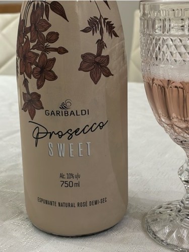 Garibaldi Prosecco Sweet | Vivino US