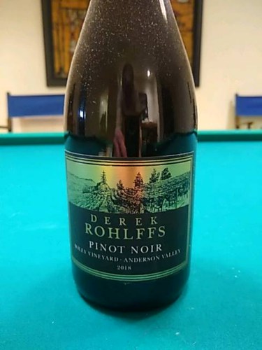 Derek Rohlffs Wiley Vineyard Pinot Noir | Vivino US