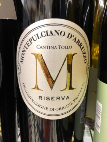 2019 Cantina Tollo Montepulciano d'Abruzzo Riserva | Vivino US