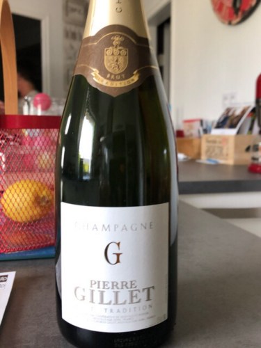 2018 Pierre Gillet Tradition Brut Champagne | Vivino US