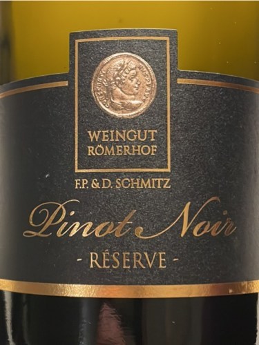Weingut Romerhof Reserve Pinot Noir | Vivino US