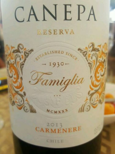 Canepa Reserva Famiglia Carmenère | Vivino English