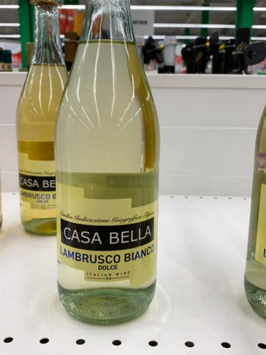 2018 Cantine Casabella Lambrusco Bianco Dolce | Vivino US