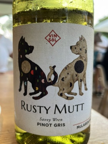 Rusty Mutt Savvy Wren Pinot Gris | Vivino US