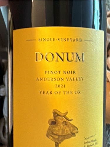 2021 Donum Single Vineyard Year of The Ox Home Ranch Pinot Noir | Vivino US