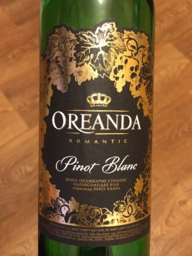 Oreanda Romantic Pinot Blanc | Vivino US