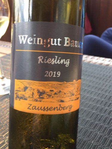 Weingut Bauer Zaussenberg Riesling | Vivino