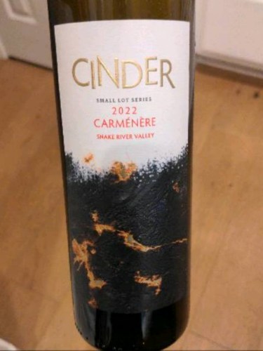 Cinder Small Lot Series Carménère | Vivino US