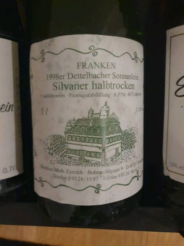 Weingut Michael Eyerich Dettelbacher Sonnenleite Silvaner Halbtrocken | Vivino US
