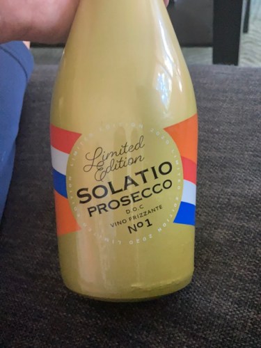Solatio No.1 Limited Edition Prosecco Frizzante | Vivino US