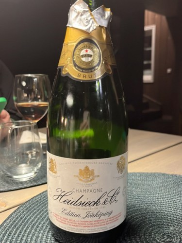 Heidsieck & Co. Monopole Edition Jönköping Brut Champagne | Vivino English