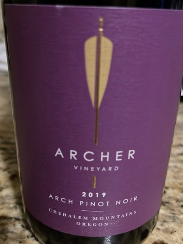 Archer Vineyard Arch Pinot Noir | Vivino US