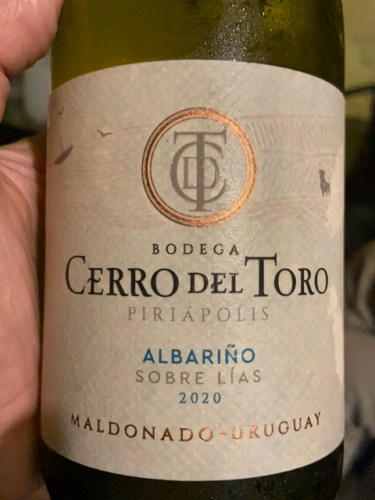 Bodega Cerro del Toro Albariño Sobre Lías | Vivino California